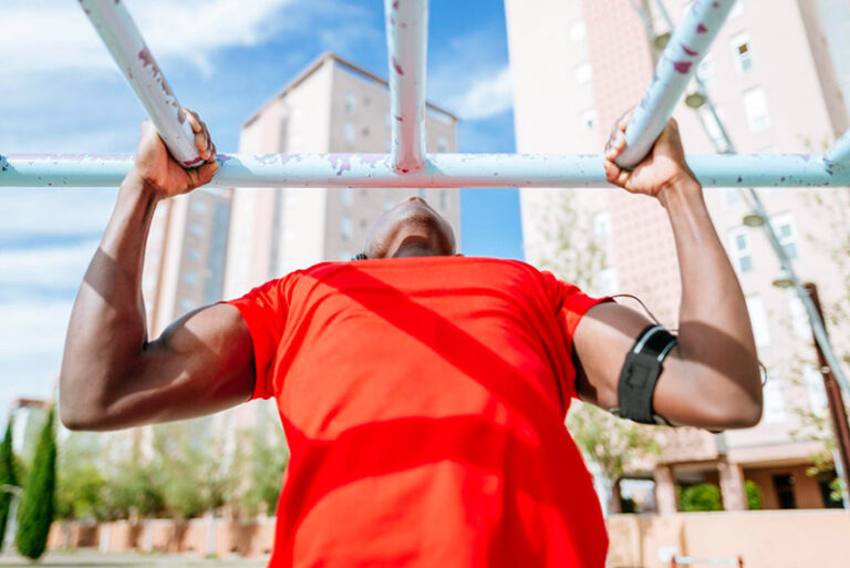 Types Of Pull-Ups And Chin-Ups (20 Variations)