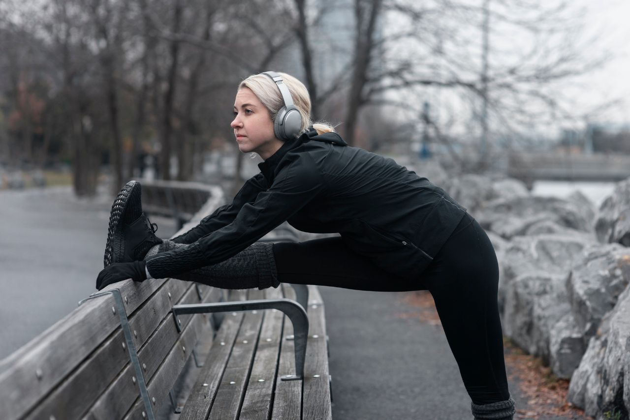 How To Safely Exercise Outdoors In The Winter: Essential Tips for Cold ...